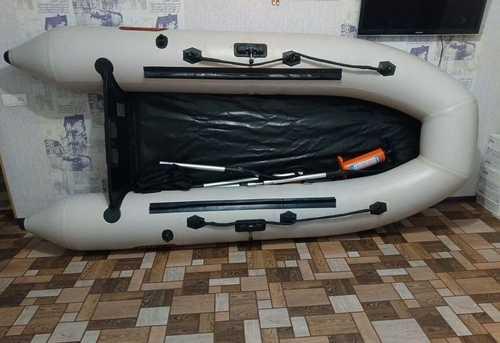 Надувная лодка пвх с фанерным полом под мотор бу