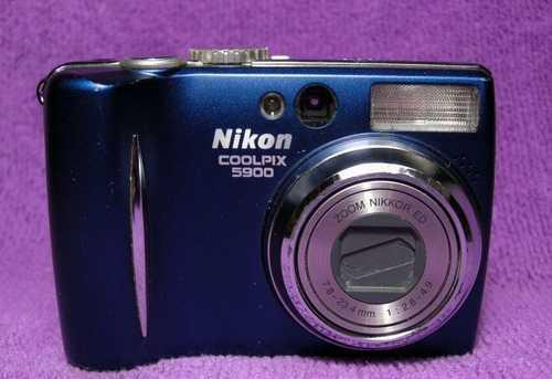 Nikon 5900