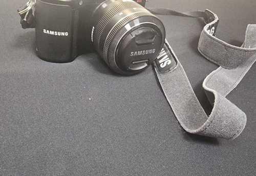 Беззеркальная камера Samsung nx200