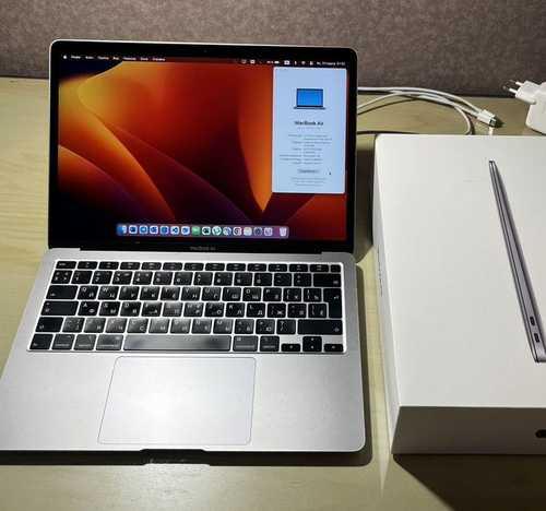 Macbook air 13 2020 i3