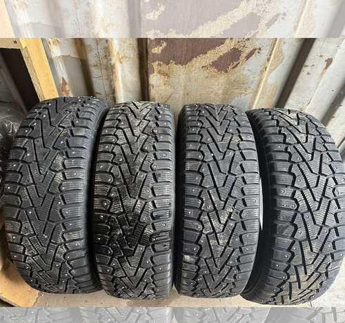 Pirelli Ice Zero 225/60 R18 104T