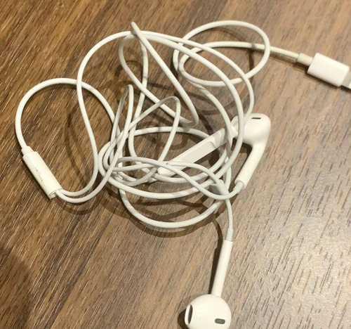 Наушники apple earpods lightning без переходника