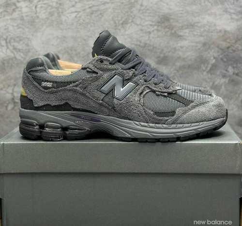 Кроссовки New Balance 2002