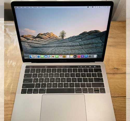 Apple macbook pro 13