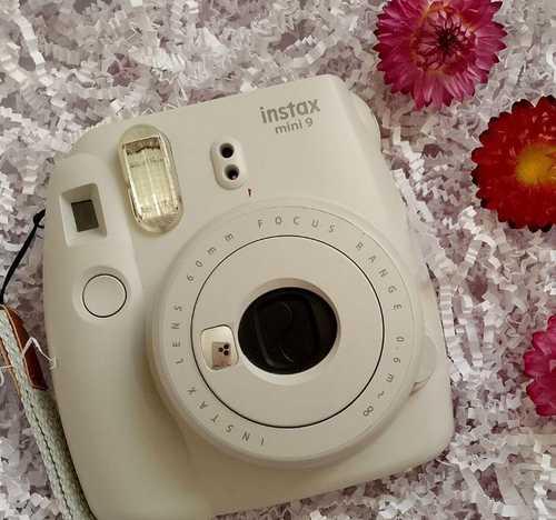 Фотоаппарат моментальной печати instax mini 9