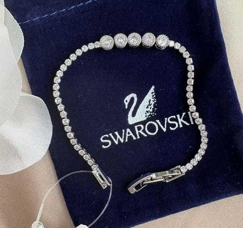 Браслет с кристаллами Swarovski