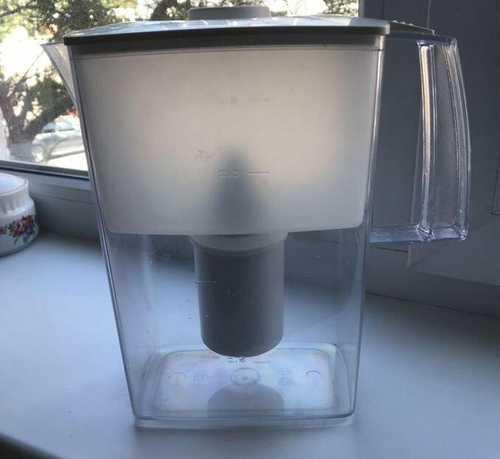Фильтр кувшин для воды 2.5 литра