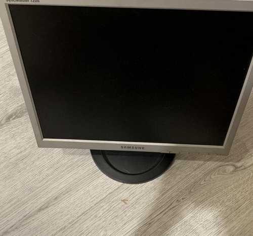 Монитор samsung syncmaster 720n