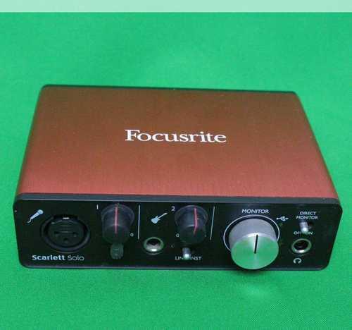 Звуковая карта Focusrite scarlett solo 2nd gen