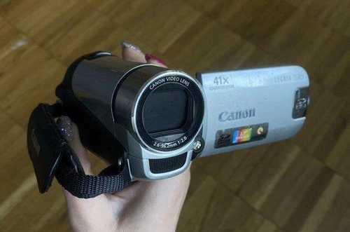 Видеокамера Canon legria винтаж