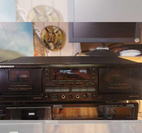 Кассетная дека pioneer CT-W803RS