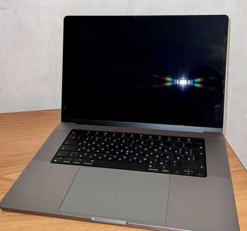 Macbook pro 16