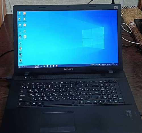 Ноутбук lenovo g700 17"