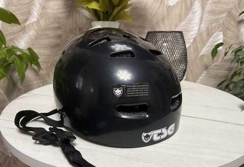 Шлем tsg
