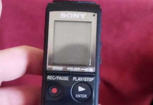 Диктофон Sony ICD-PX820