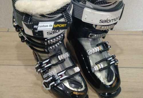 Горнолыжные женские ботинки Salomon