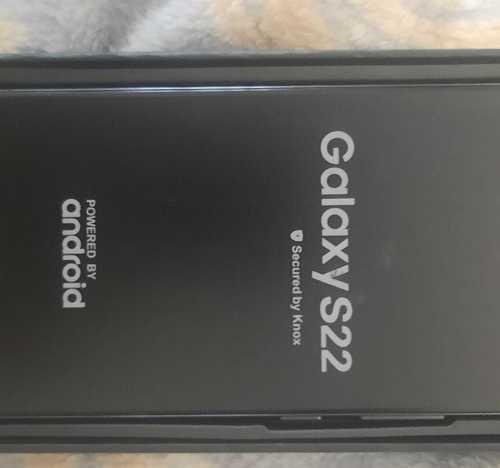 Samsung Galaxy S22, 8/256 ГБ