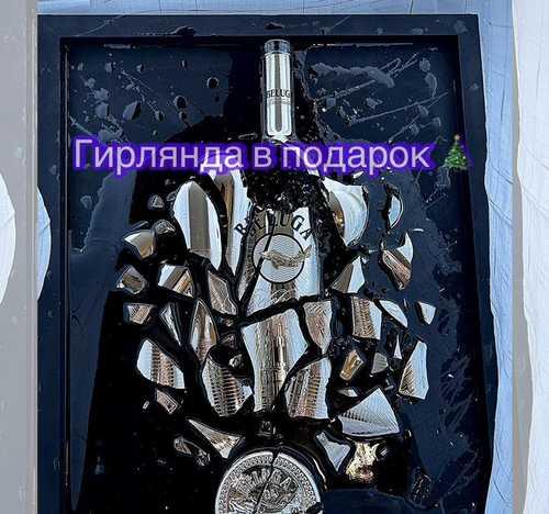 Картина и гирлянда в подарок