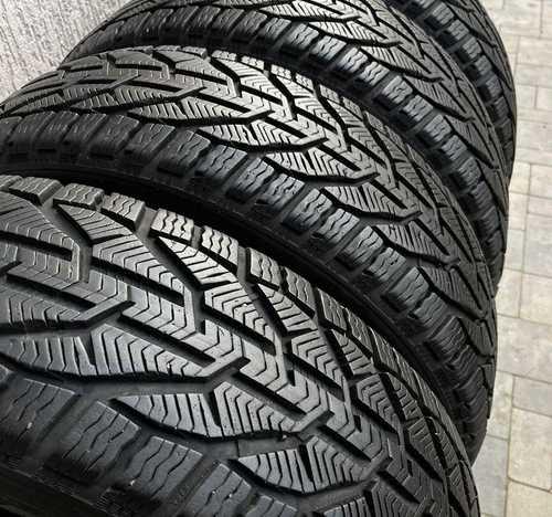 Kormoran SnowPro 215/60 R17