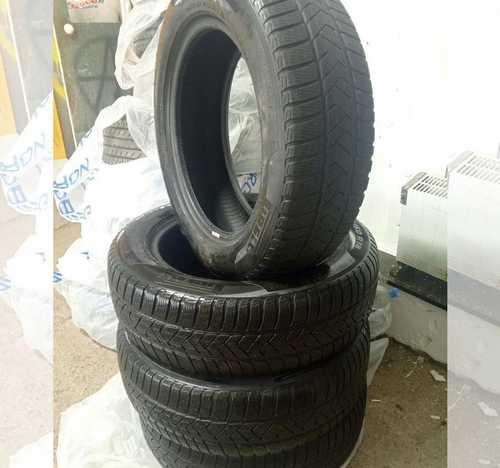 Pirelli P Zero 225/60 R18