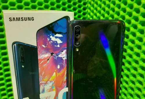 Samsung Galaxy A70, 6/128 ГБ