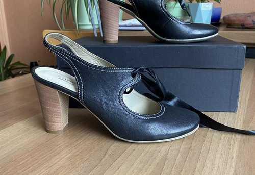 Туфли женские с открытой пяткой Италия размер 37