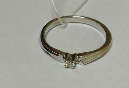 Золотое кольцо 17,5р брилиант(23300)