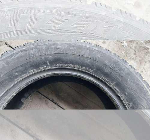 Bridgestone Blizzak WS-60 235/60 R16 100