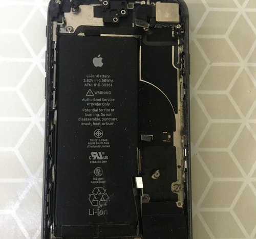iPhone 8, 64 ГБ