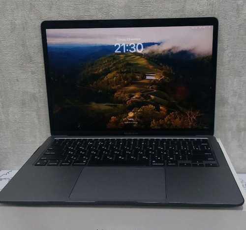 Ноутбук Apple MacBook Air 13.3 M1 256gb Silver