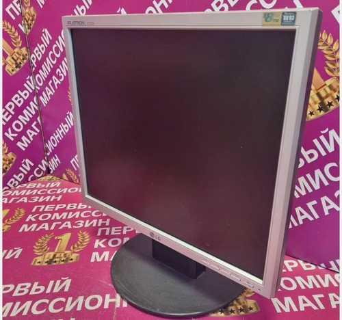 Монитор 17" LG с гарантией