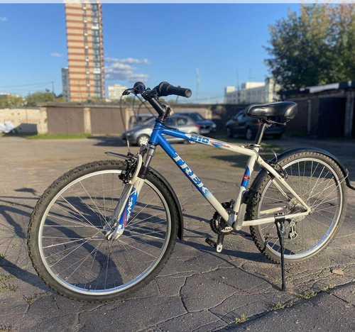 Trek 810