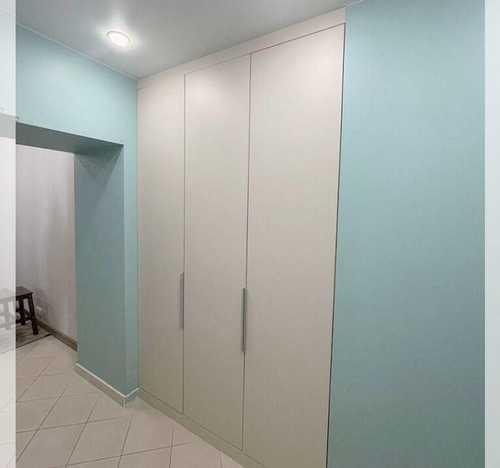 Угловой шкаф на заказ