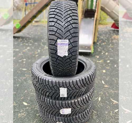 Michelin X-Ice North 4 SUV 235/55 R19 105T