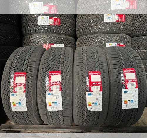 iLink SnowGripper I 245/35 R20 95V