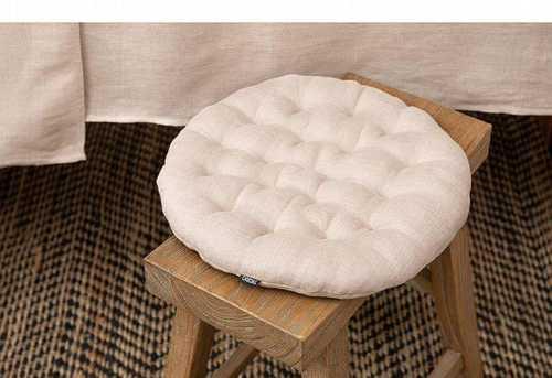 Подушка на стул круглая из стираного льна бежевого