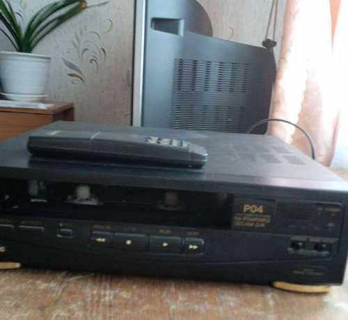 Video Cassette Player Panasonic Model NV-PO4RM2EE