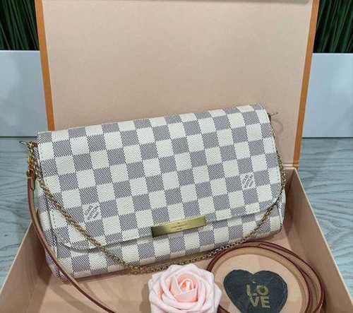 Клатч женский Favorite MM Louis Vuitton