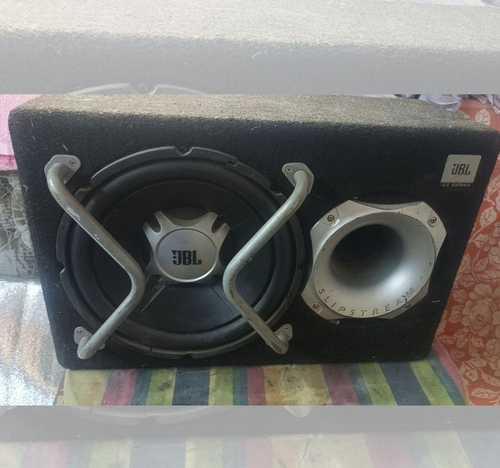 Сабвуфер JBL GT5