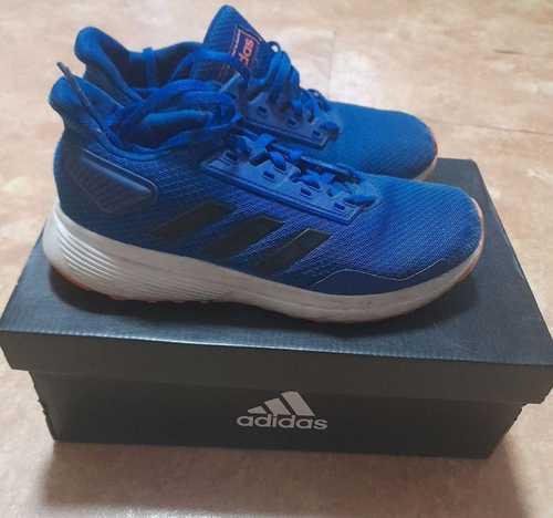 Кроссовки детские adidas 36