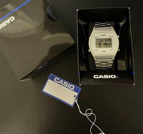 Наручные часы casio