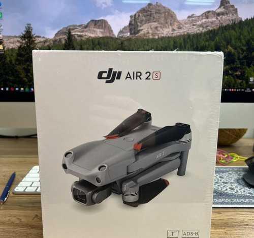 Квадрокоптер DJI Mavic Air 2S Новый