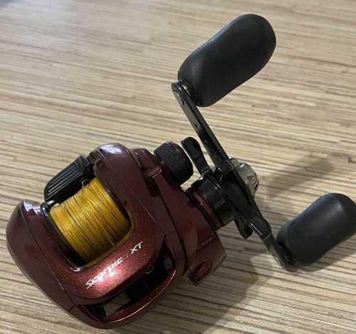 Катушка Shimano Scorpion 1001 xt