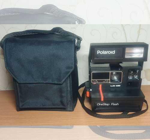 Фотоаппарат Polaroid OneStep Flash