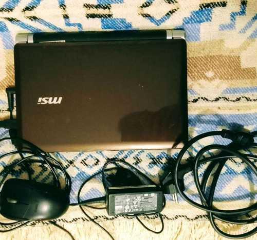 Netbook MSI Wind U160