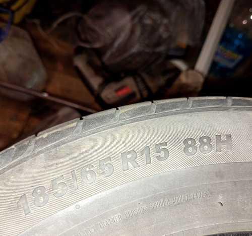 Kumho Ecowing ES01 KH27 185/65 R15