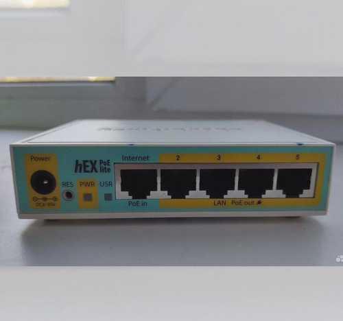 Маршрутизатор Mikrotik hEX PoE lite