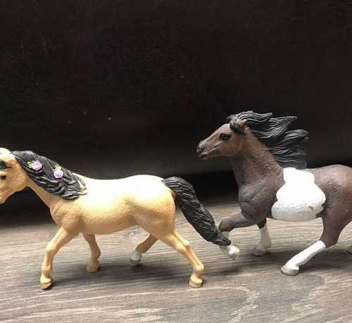 Фигурки лошадей schleich