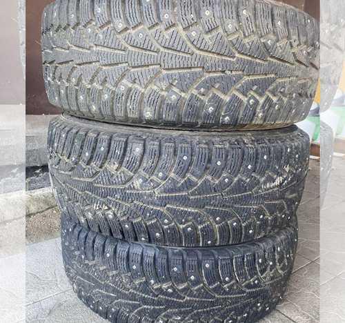 Nokian Tyres Hakkapeliitta 5 235/60 R16 104