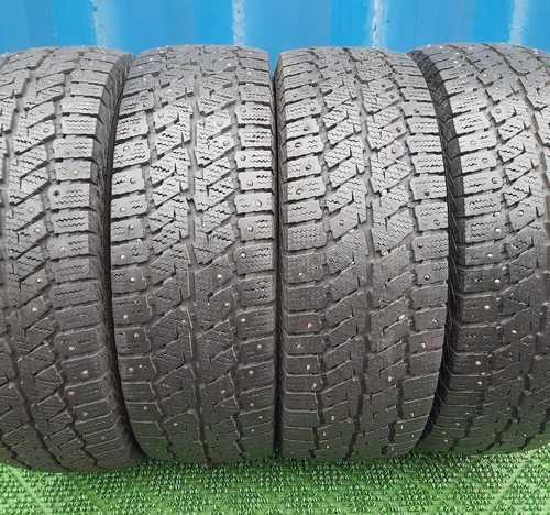 Continental VancoIceContact 205/65 R16C 119R
